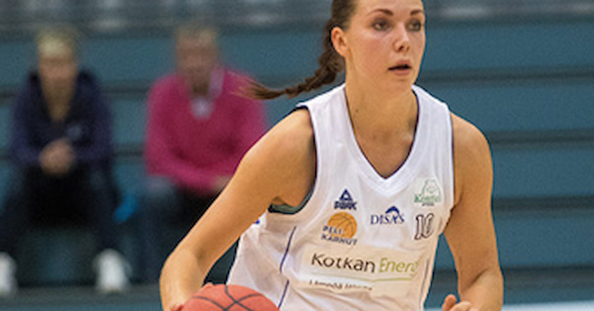 Saara Wahlgren ja PeKa jatkosopimukseen