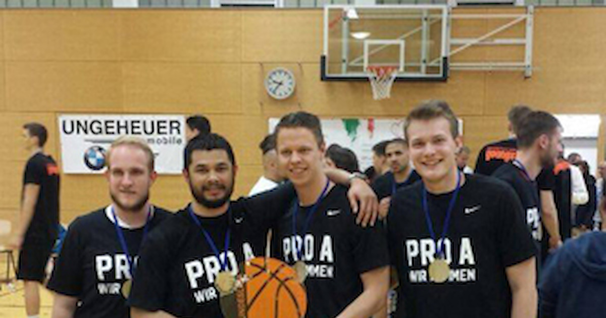 Daniel Jansson valittiin vuoden valmentajaksi Saksassa