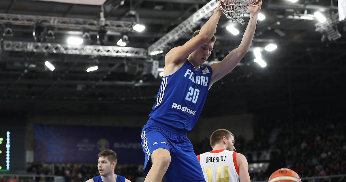 Alexander Madsen hurjasteli tupla-tuplan