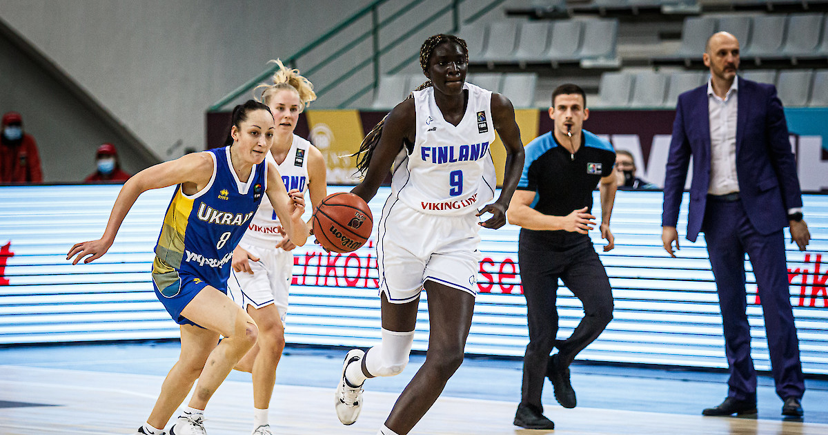 Awak Kuier varattiin WNBA:han historiallisesti toisena – osoitteena ...