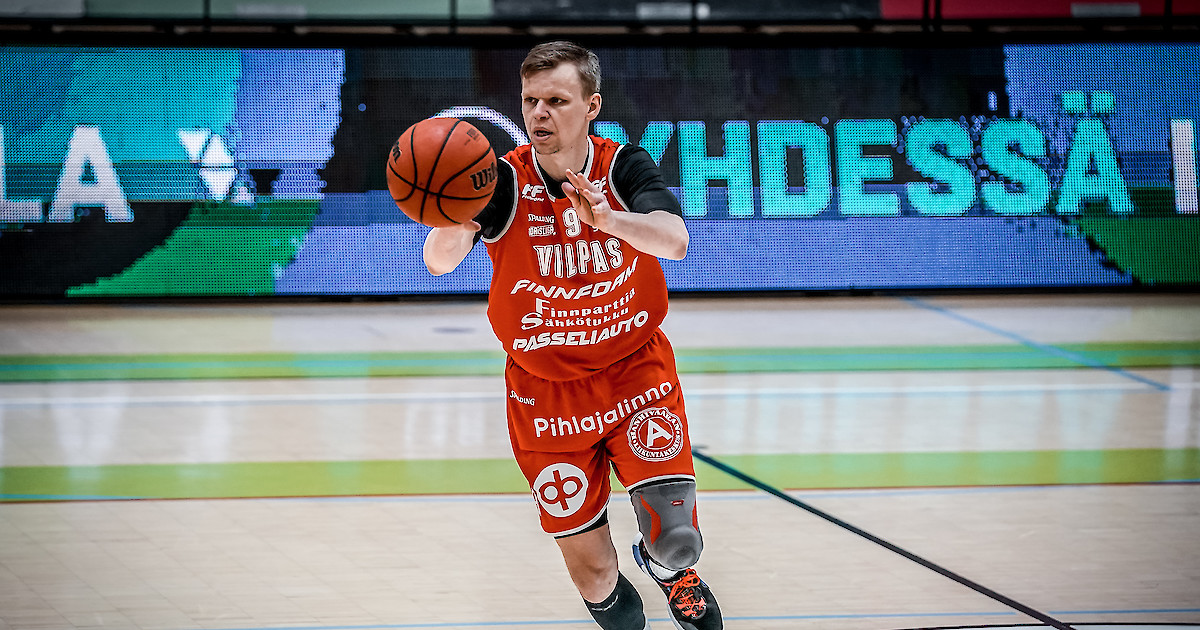 Teemu Rannikko Vilppaan valmennukseen - Sami Toiviainen jatkaa ...