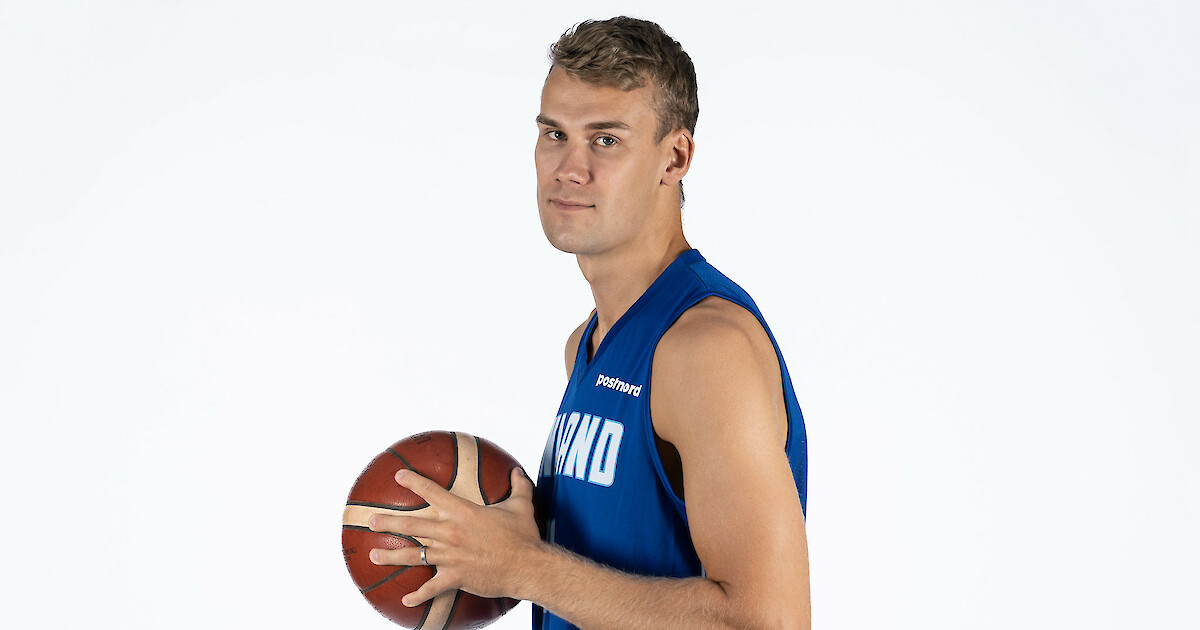 Carl Lindbom komennukselle Puolan liigaan