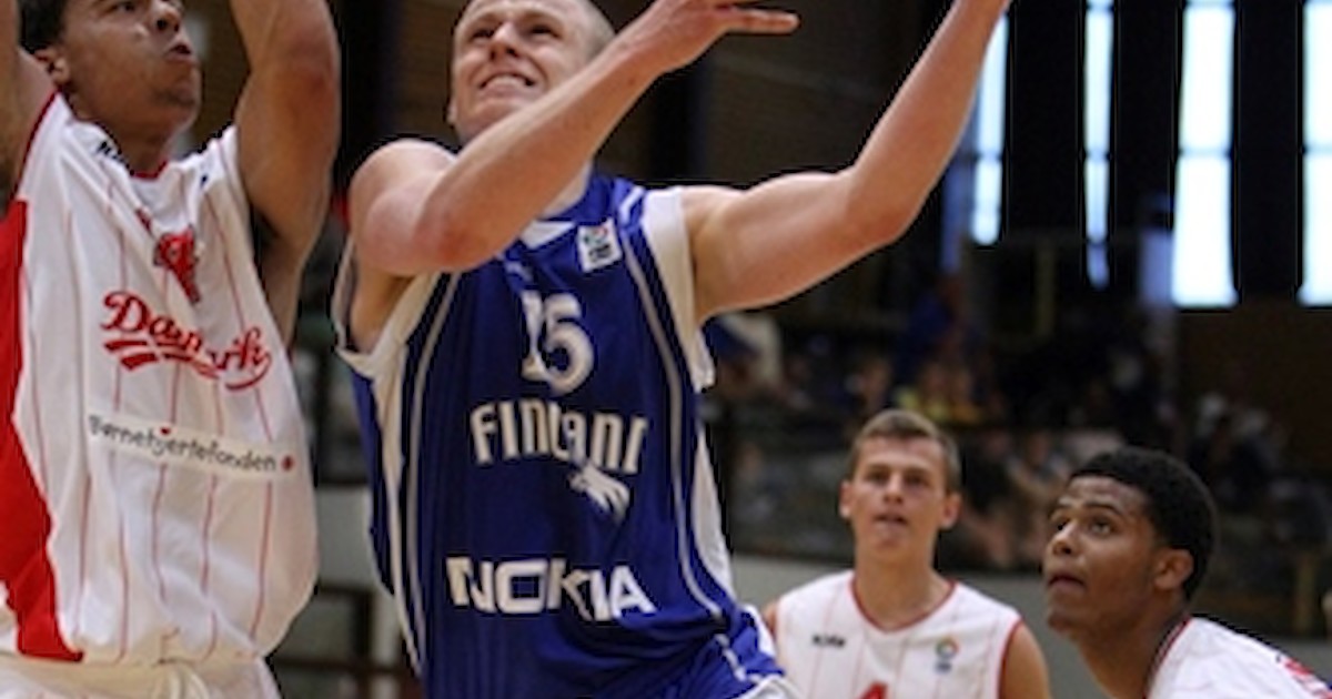 Daniel Dolenc ja Jere Luoma Kouvoista lainalle HoNsUun