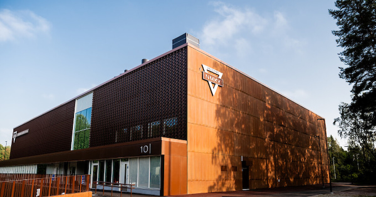 "Tätä on odotettu!" – Helsingin NMKY:n uusi koripalloareena valmistui ...