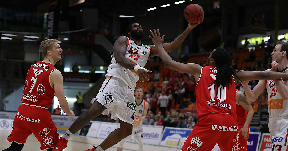 Kova comeback-uutinen Korisliigassa: Thomas Gipson III palaa Kouvoihin