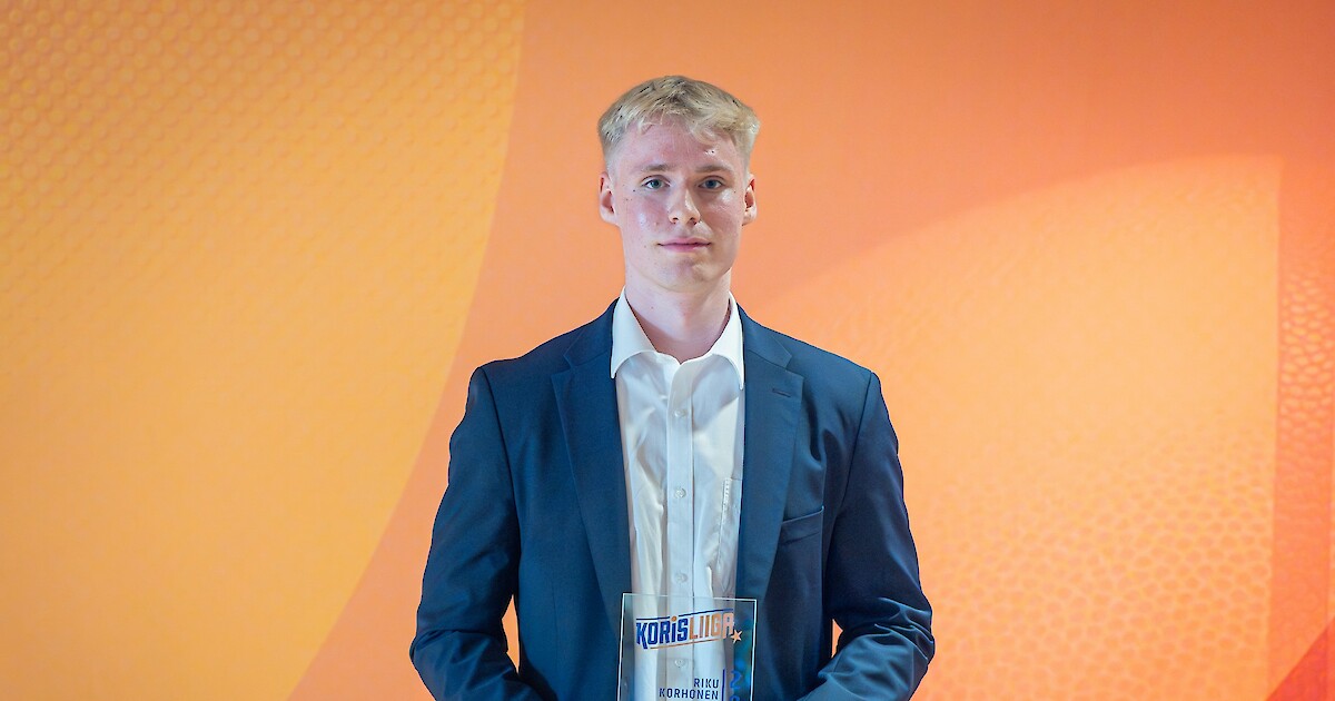 Kehittyneimpänä palkittu Riku Korhonen Lahti Basketballiin