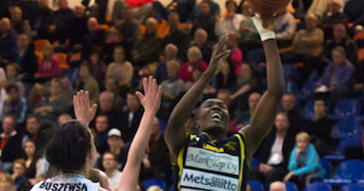 Kenya Robinson sopi jatkostaan Huimassa