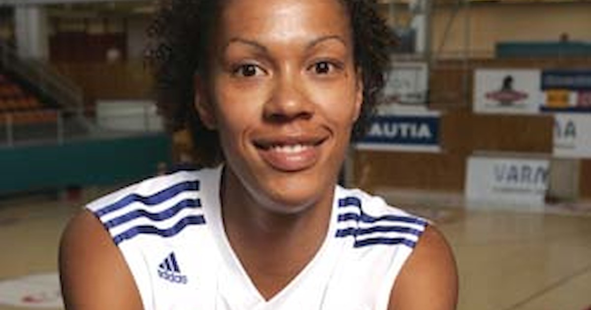 Espoo Team vahvistuu Michaela Moualla